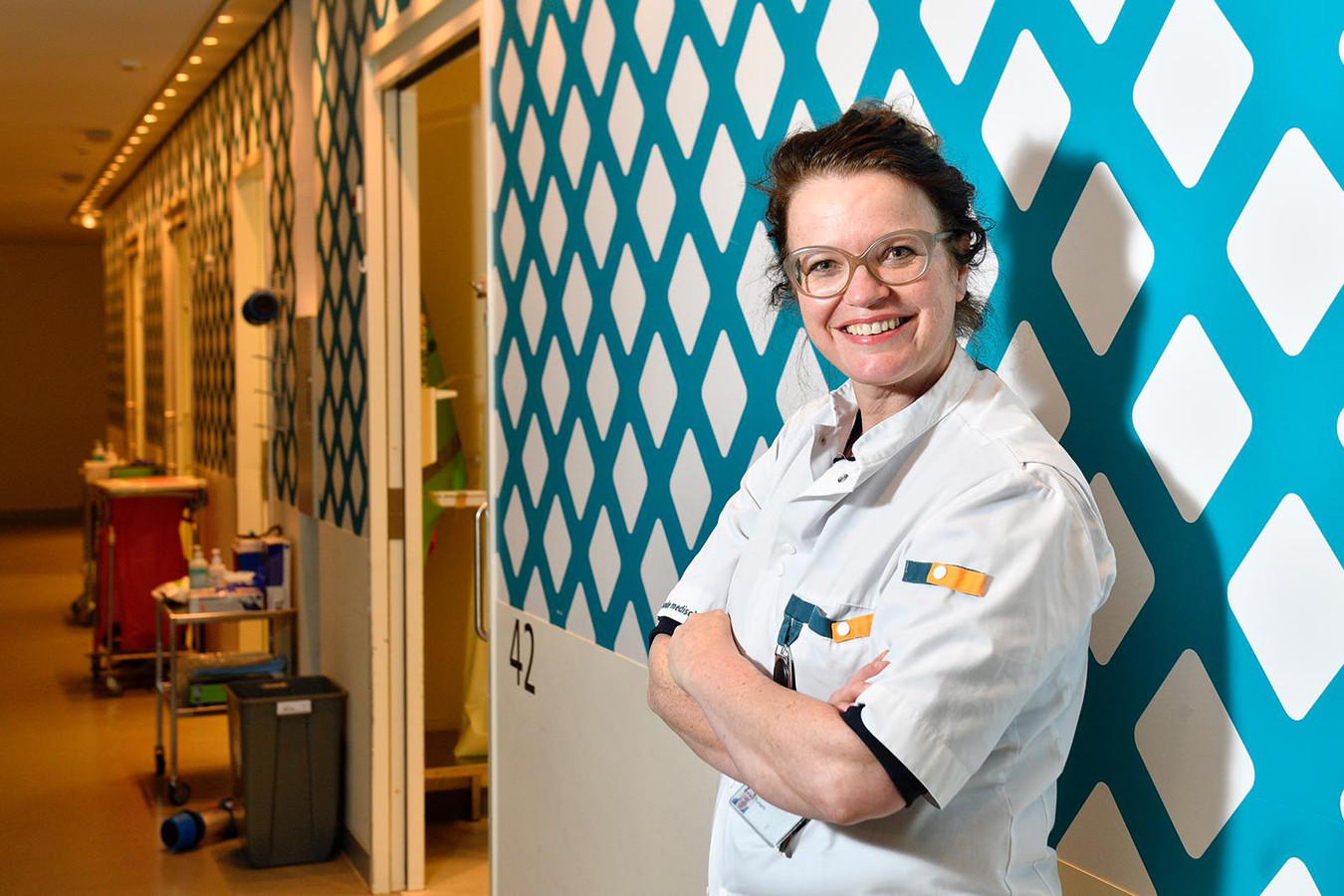 Longarts Judith (51) zag de eerste coronapatiënt in Meander: ‘Ik heb ...