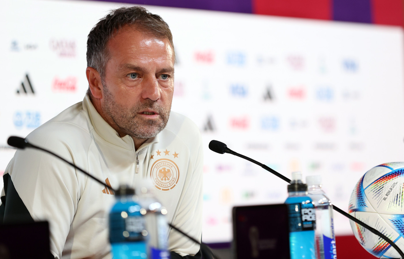 Behoort Duitsland volgens Hansi Flick nog tot wereldtop? ‘Dat gaan we ...