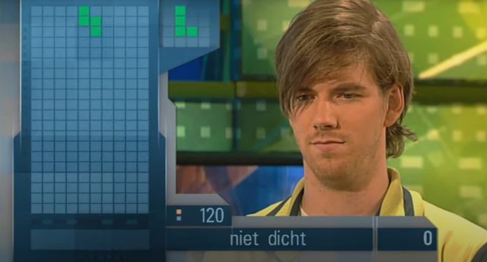 DOOR DE JAREN HEEN. Ambitieuze comedian wordt allround tv-gezicht: de ...