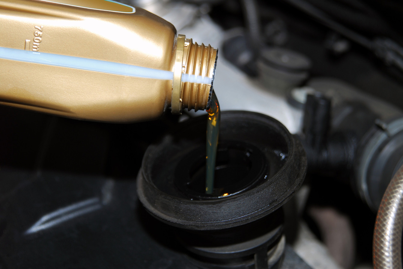 Abnormaal hoog olieverbruik bij benzinemotoren van Volkswagen | Foto ...