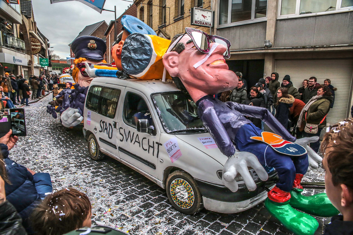 Recordeditie voor Poperingse carnavalstoet : “Bijna dubbel zoveel ...