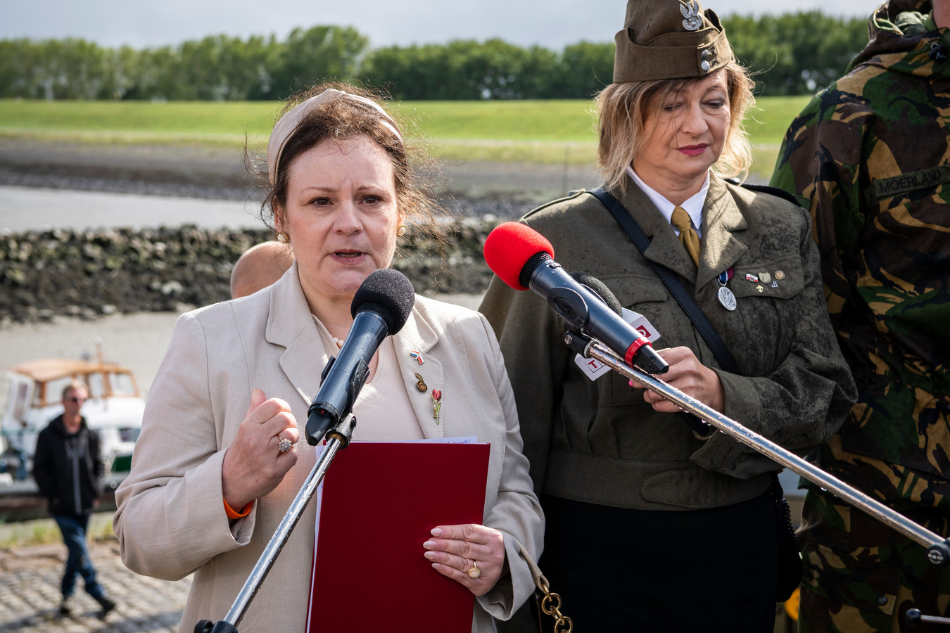 Poolse generaal Stanislaw Maczek kijkt nu voor altijd uit over de ...