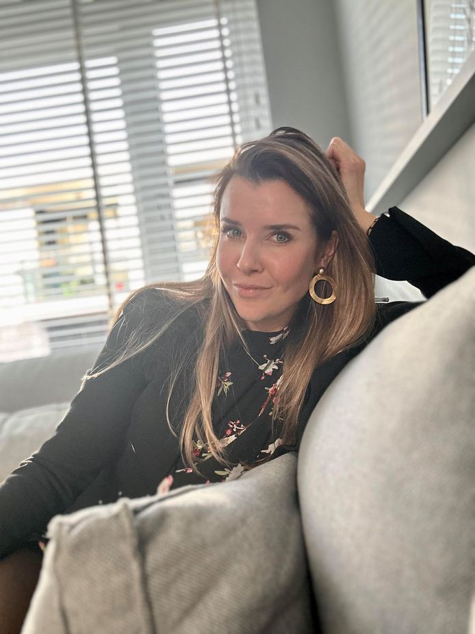 Esther heeft een reukstoornis: 'Mijn hersenen produceren geuren die ...