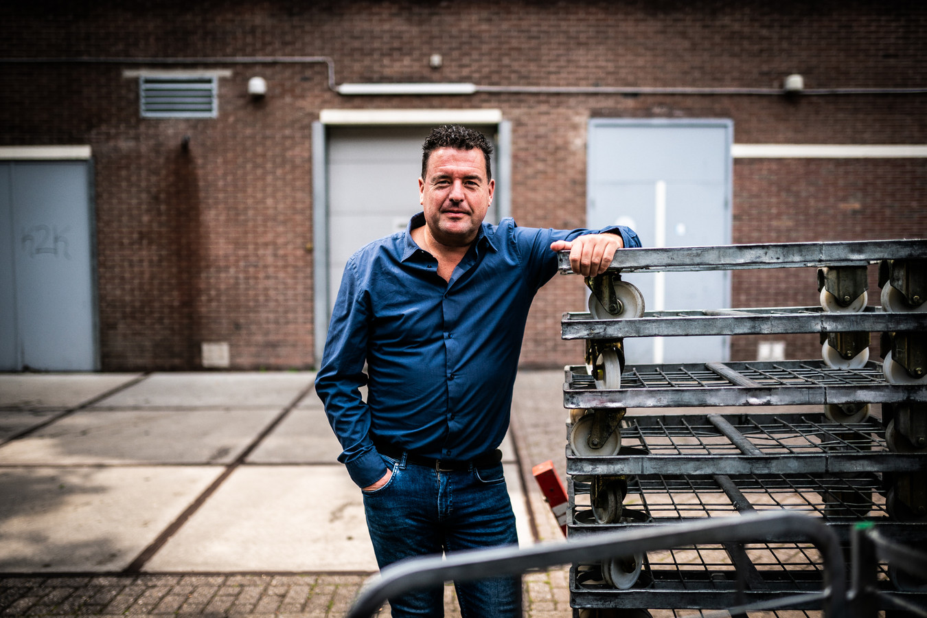 Johan overleefde moordaanslag in supermarkt en doet voor het eerst zijn ...