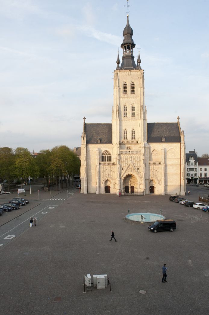 Grote Markt krijgt facelift | Tienen | hln.be Grote Markt krijgt facelift | Tienen | hln.be