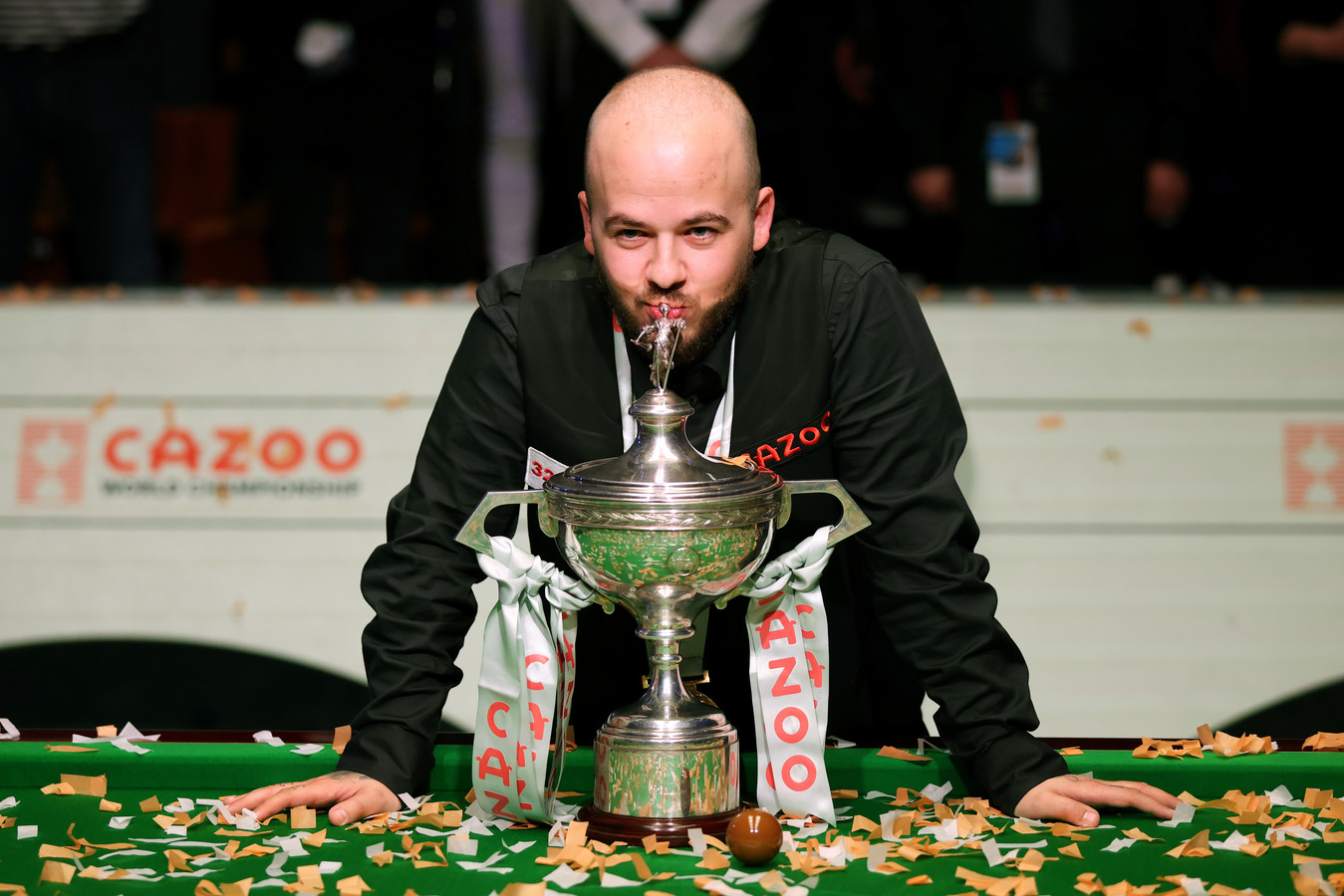 La victoire de Luca Brecel au championnat du monde de snooker élue ...
