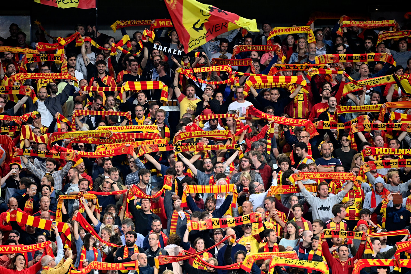 KV Mechelen rondt voor vijfde keer kaap 10.000 abonnees | Foto | hln.be