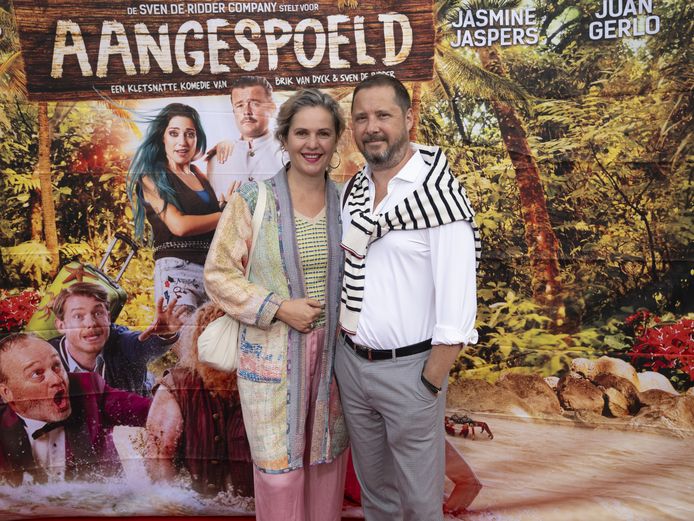 IN BEELD. Première ‘Aangespoeld’: Kim Van Oncen blikt terug op ...