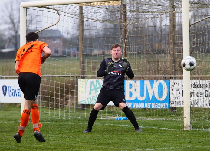 Reservedoelman Brian van Seccelen: ‘Ik hoop zo lang mogelijk te blijven ...