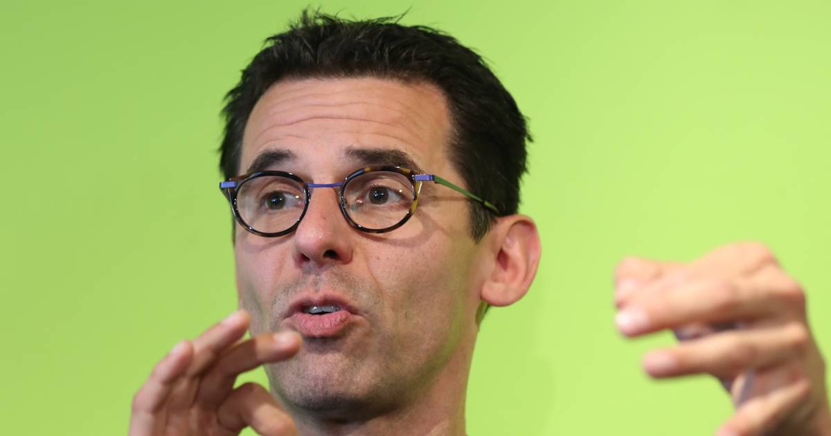 Nollet: “Nous n'entrerons pas dans un gouvernement par défaut ...