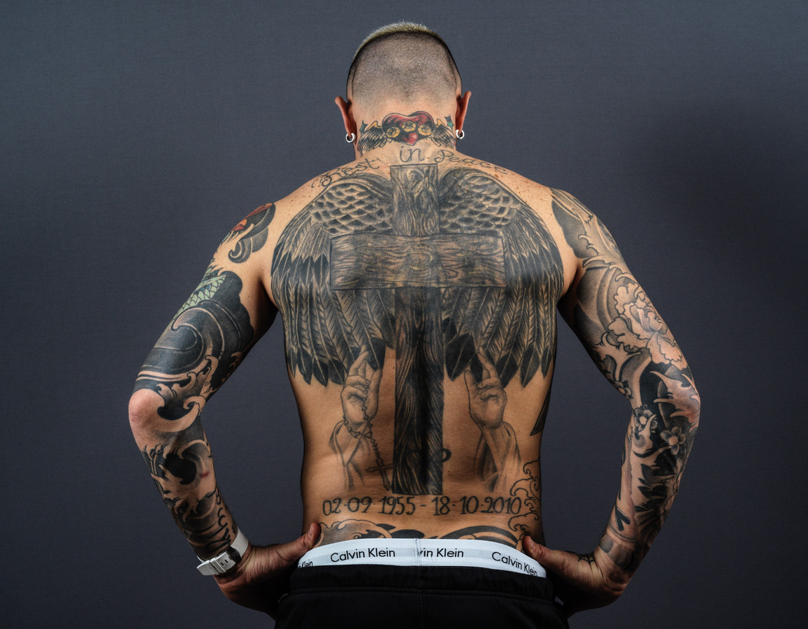 Een blik in de ziel en het leven van Radja Nainggolan aan de hand van ...