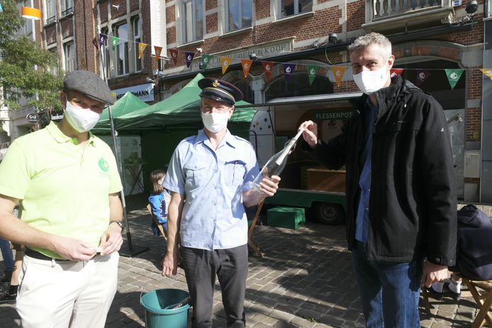 Gezinsbond bestaat 100 jaar en schakelt postbode in om berichten over ...