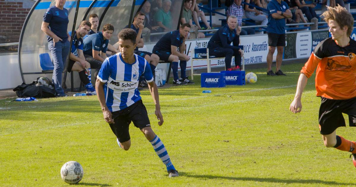 Ibou Bot van Bladella houdt het voetballen voorlopig voor gezien ...