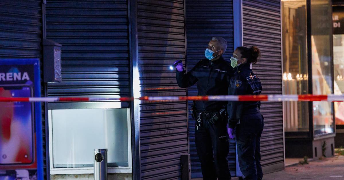 Explosie bij theehuis op Schiedamseweg, geen gewonden | Explosies in ...