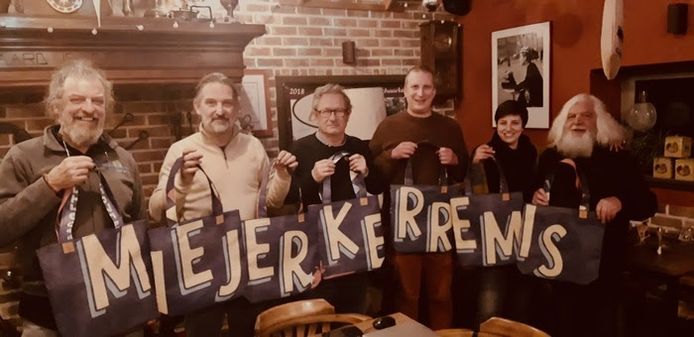 Vzw Miejer en Miejer geeft kermisbanners tweede leven als duurzame ...