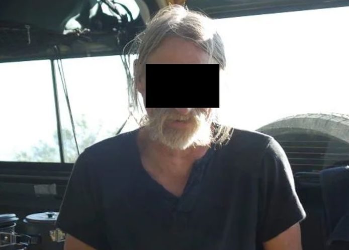 “Ik snap zelf niet hoe dit kon gebeuren”: Dirk R. (71) spreekt voor het ...