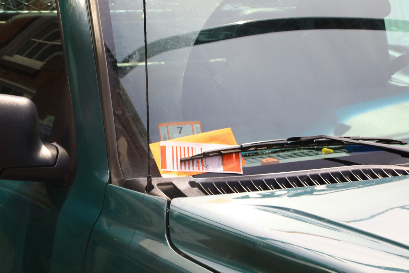 Verkeersboete in het buitenland? Ontdek wanneer je die niet hoeft te ...