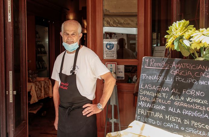 Vaccinatiepas voor horeca en trekpleisters in Rome: ‘Belachelijk ...