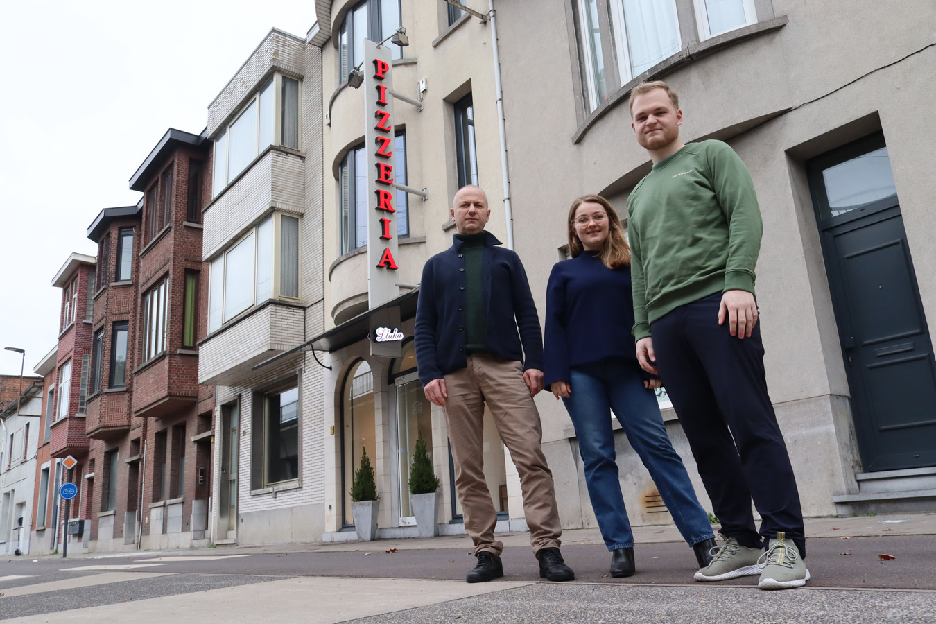 Hajdar (56) opent nieuw familierestaurant ‘Lluka’: “Droom om in België ...