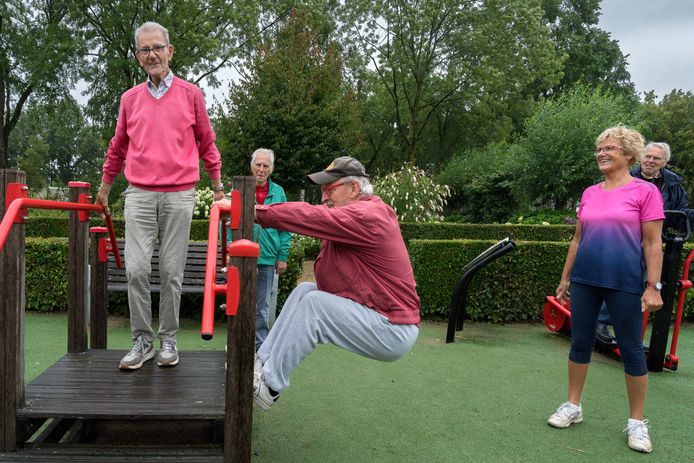 Krasse knarren gaan altijd door met klauteren en klimmen in de Boxtelse ...