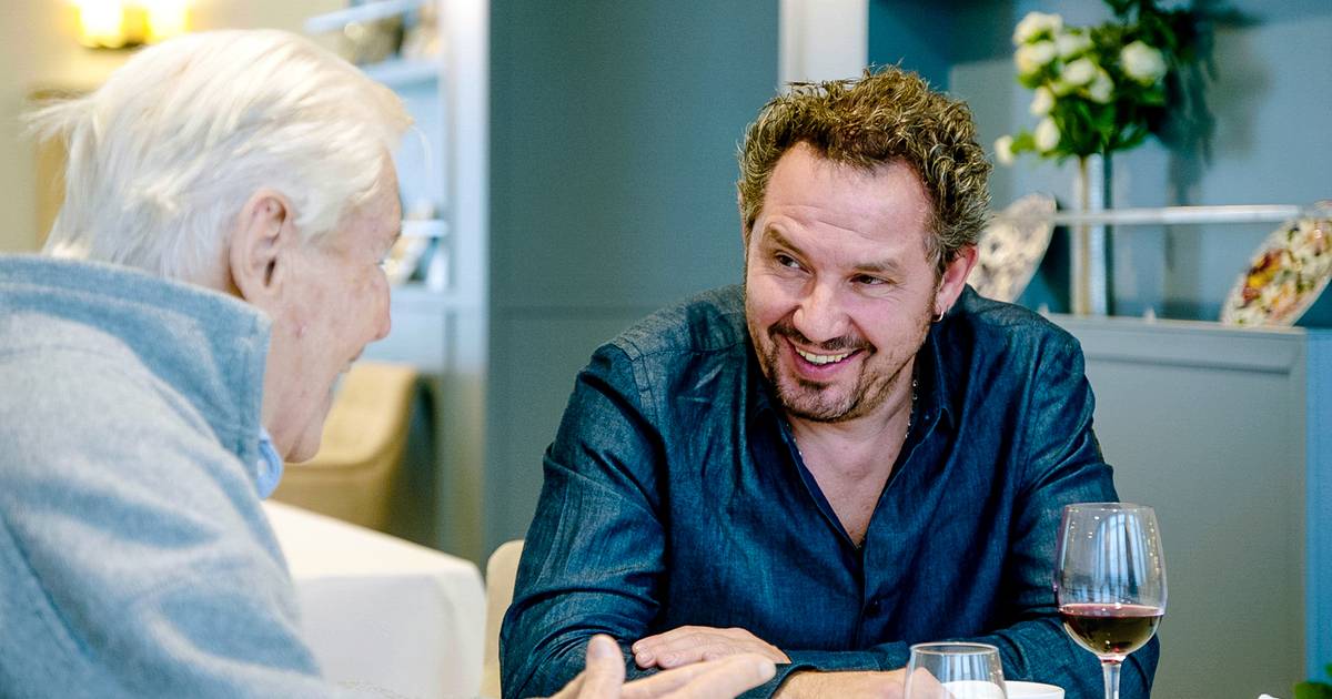 Ontroerend gesprek tussen Axel en George in ‘Axel Gaat Binnen’: “Ik ben ...