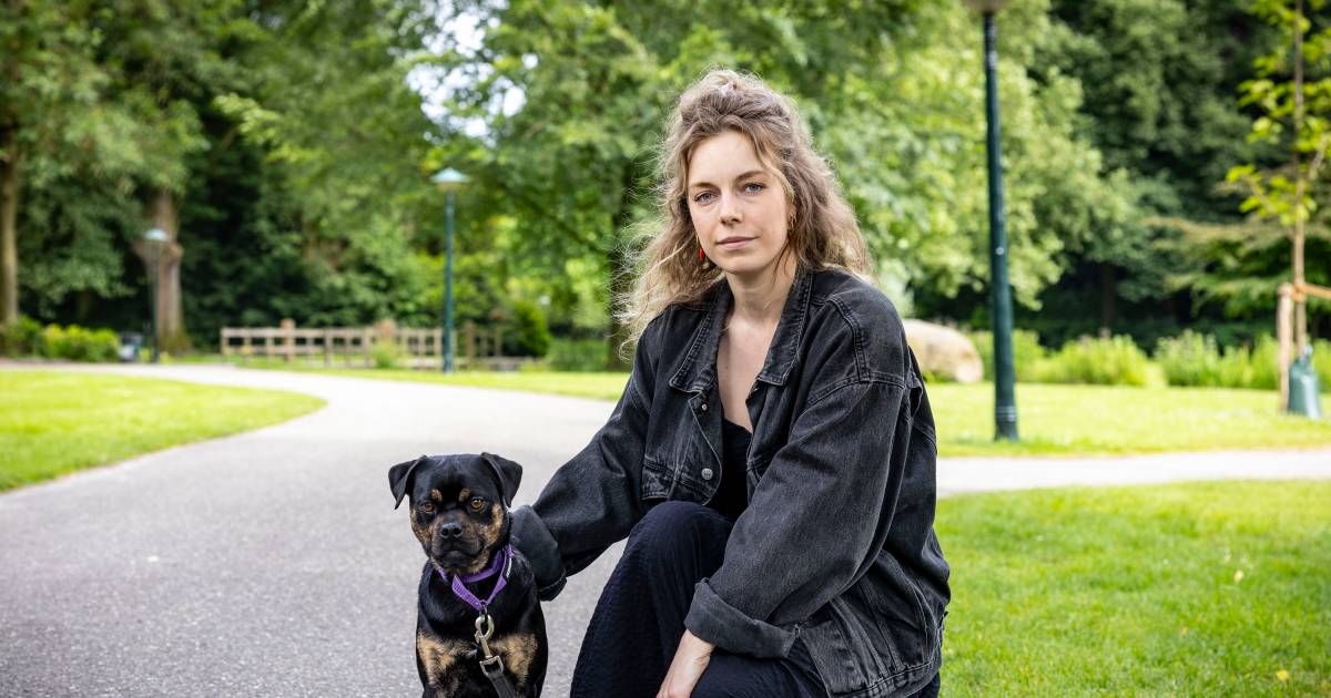 Maud waarschuwt iedereen met een hond: pas op voor braaksel of ...