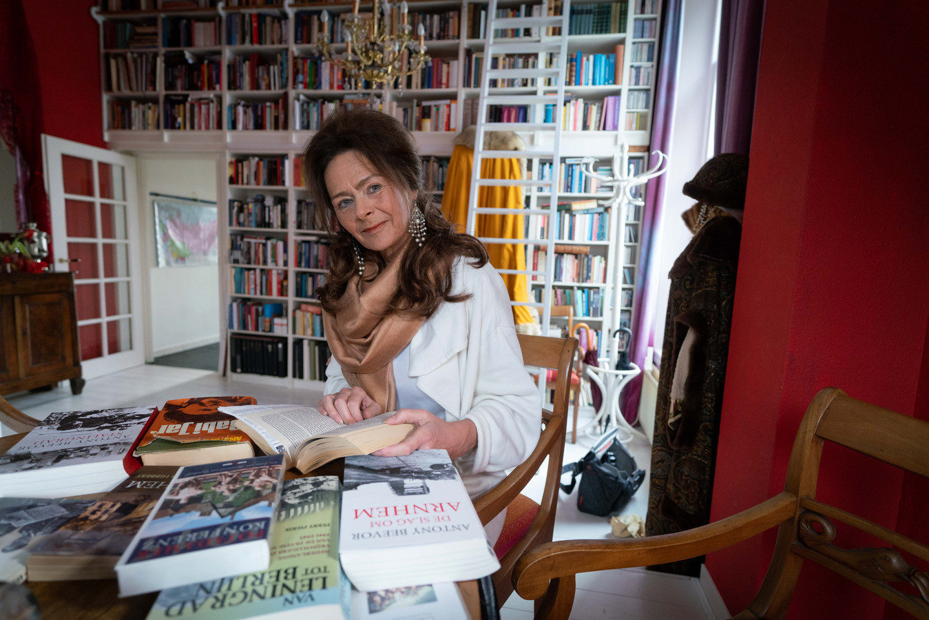 Haatmails, verwensingen en minder klanten in de Russische winkel: ‘Ik ...