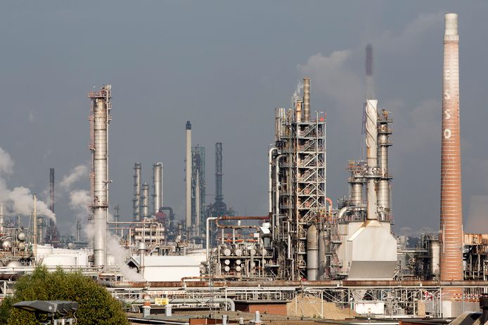 Peter Vandenborne nieuwe directeur Antwerpse raffinaderij ExxonMobil ...