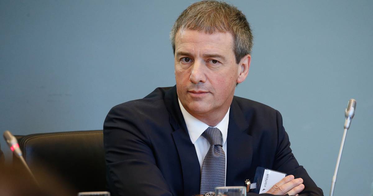 Stéphane Moreau a-t-il tenté de corrompre une magistrate? | Home | 7sur7.be