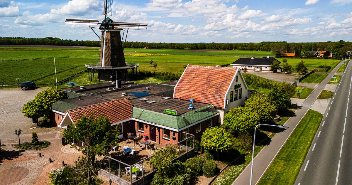 Het laatste zalencentrum van Neede is gered: Gerrie Spalink gaat café ...