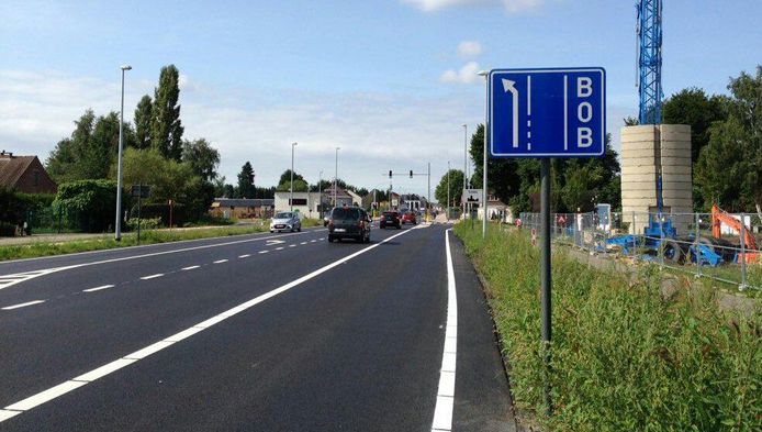 Wegen en Verkeer verstrooid in Schilde: busstrook wordt BOB-strook ...