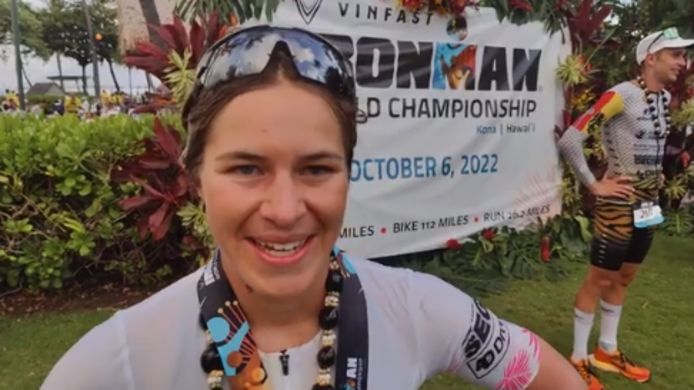 Amper 23-jarige Amber Rombaut pakt knap zilver op het WK Ironman in ...