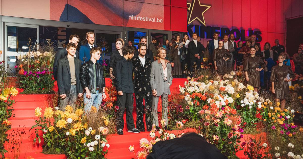 Bloemen- en sterrenzee: Film Fest Gent rolt rode loper uit voor 'onze ...