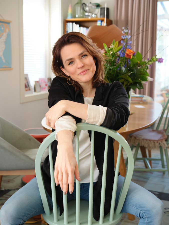 Sofie van den Enk gebruikt antidepressiva: ‘Alsof het licht weer aanging’ | Foto | tubantia.nl