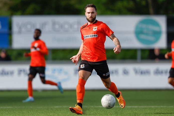 Levi Bouwense is koppositie in tweede divisie kwijt na bezoek aan Dano ...