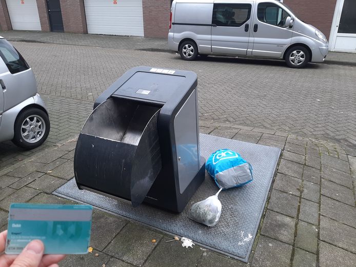 Eindhovense afvalcontainers openen met elk pasje: maar niet voor lang ...