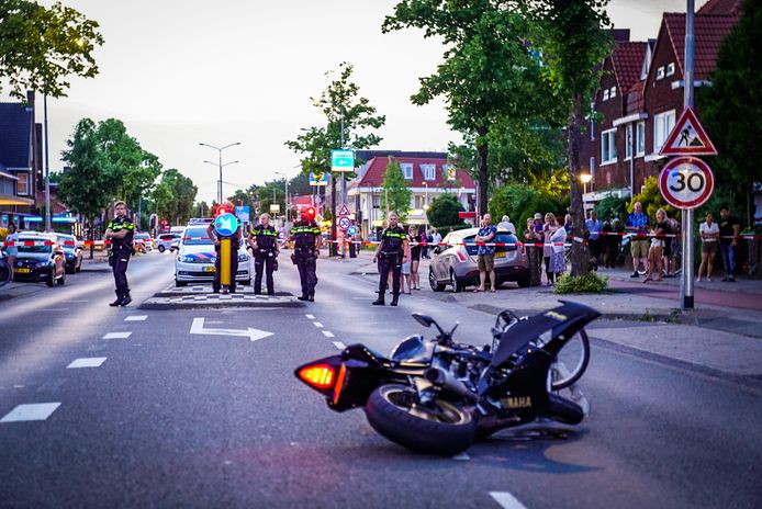 Motorrijder (34) maakte ‘wheelie’ toen hij zwaar ongeval veroorzaakte ...