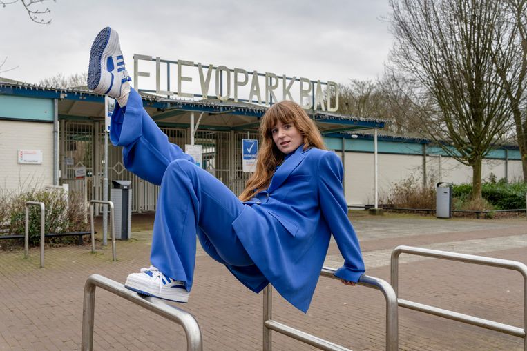 Zangeres Merol: ‘Ik wil graag geloven dat ik een autonoom wezen ben’