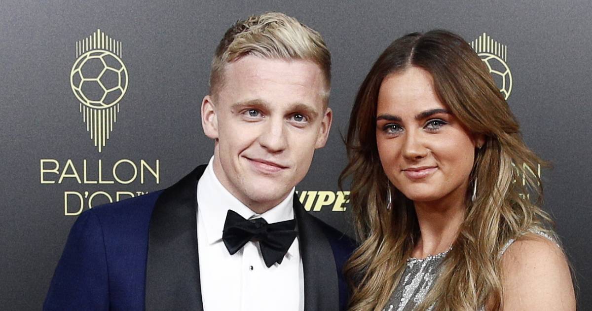 Donny van de Beek en Estelle Bergkamp verwelkomen dochter Lomée | Sport ...