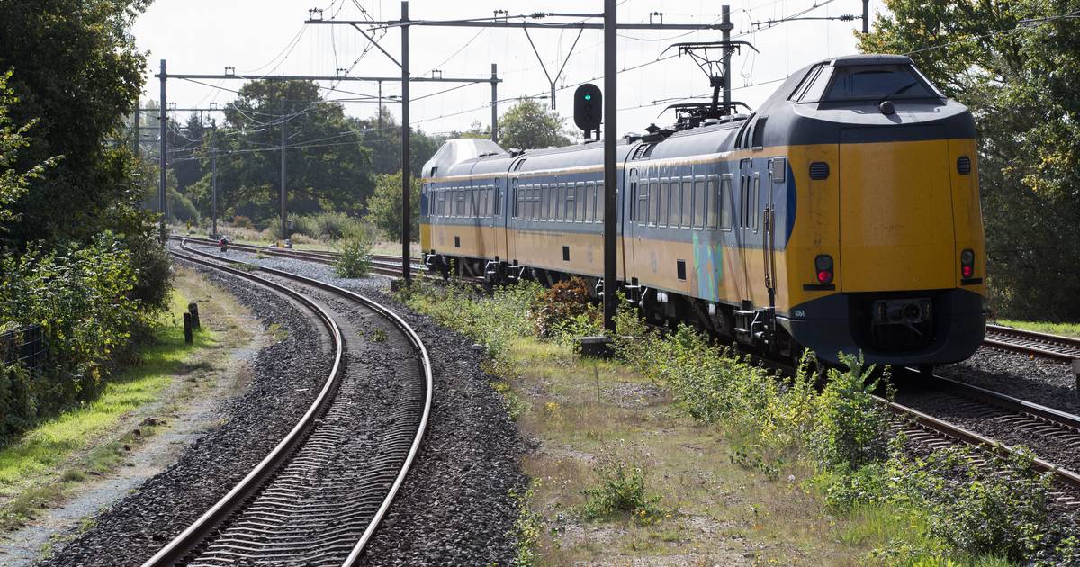 Treinverkeer tussen Olst en Deventer tijdelijk verstoord wegens ...