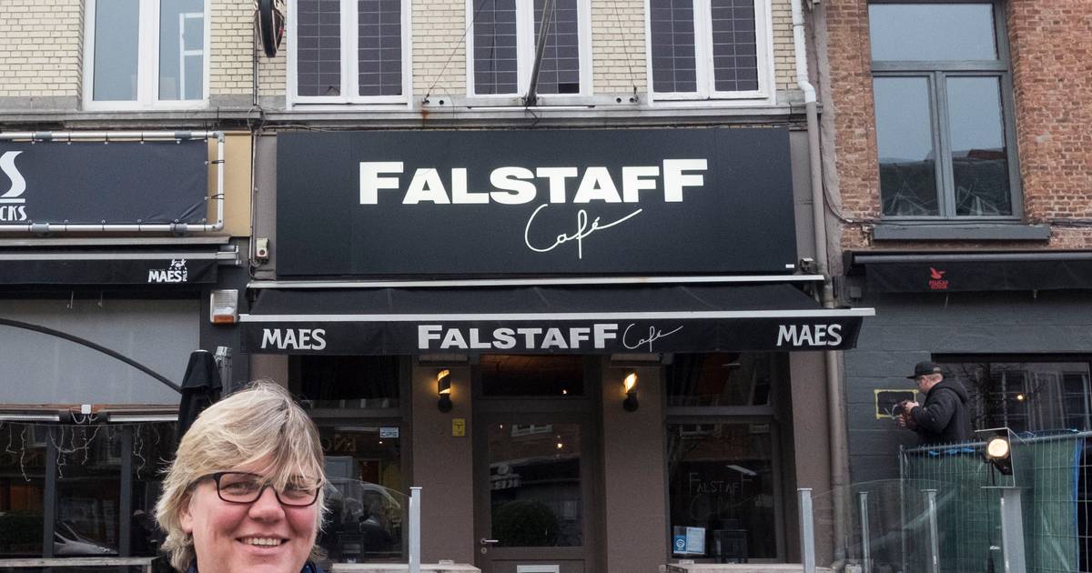 Café Falstaff zet Zimmerplein op zijn kop | Lier | hln.be