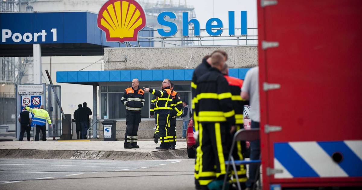 Explosie en brand Shell Moerdijk: wat gebeurde er? | Buitenland | hln.be