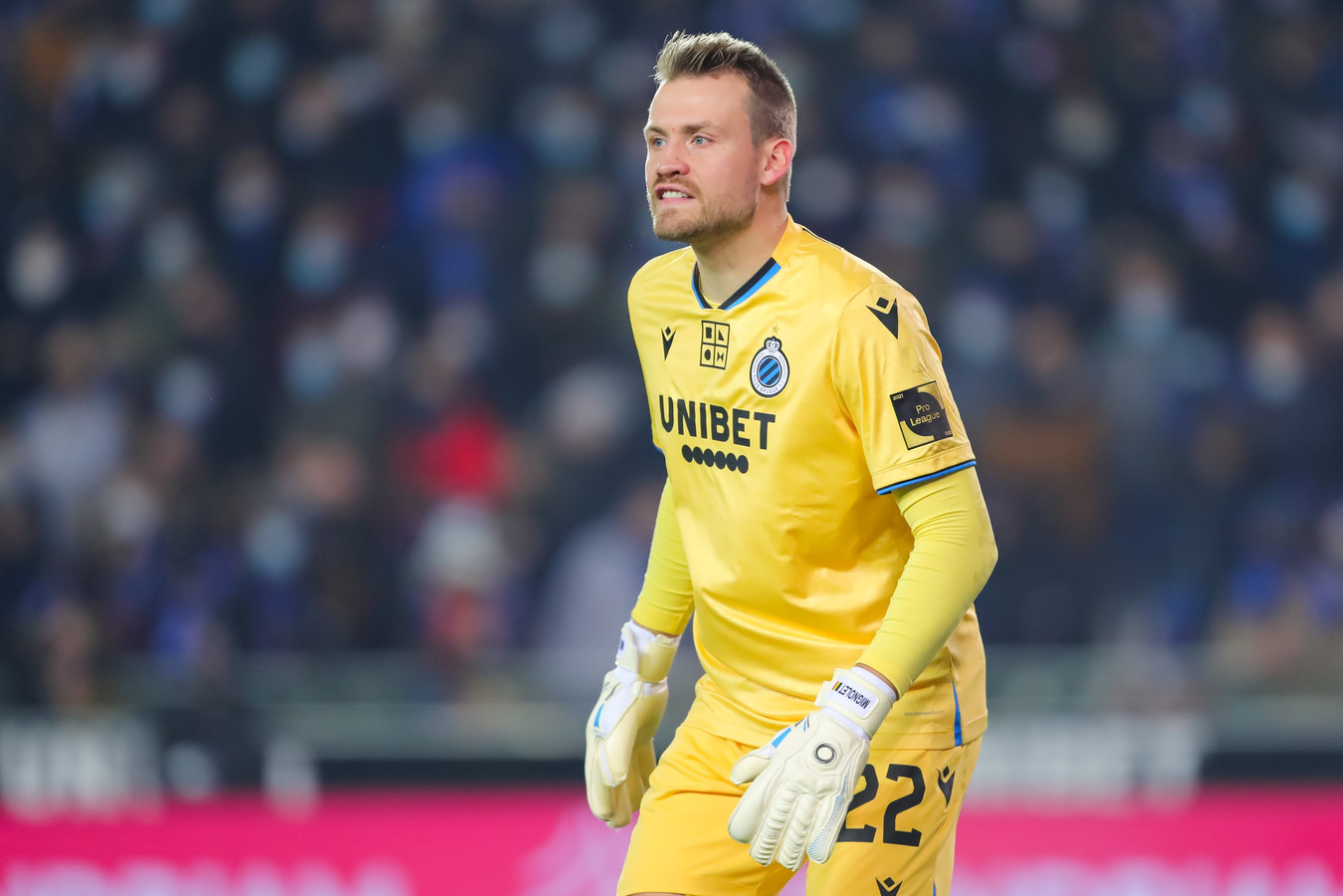 Simon Mignolet, straks opnieuw vader, derde keer op rij Doelman van het ...