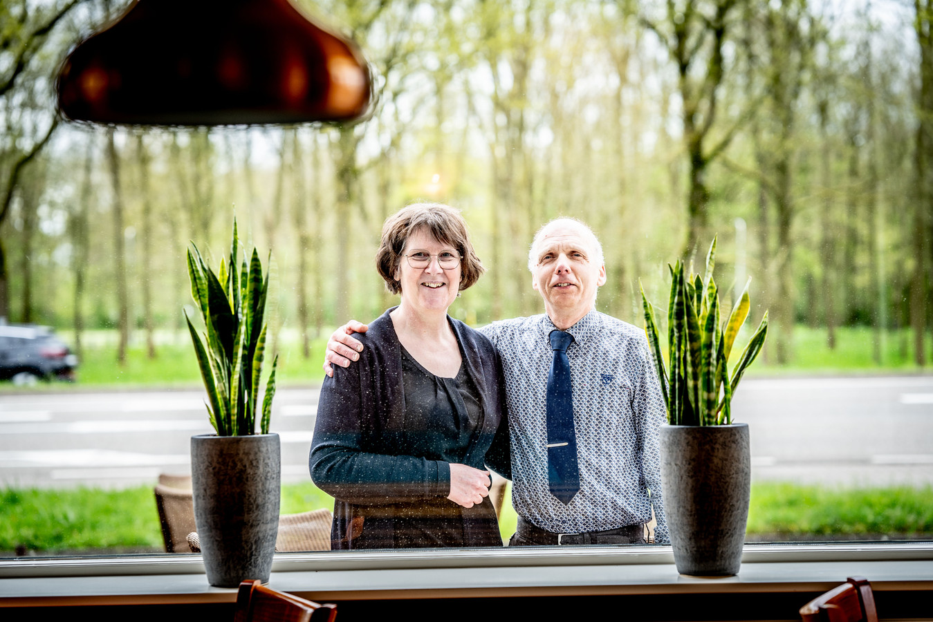 De wereld kon veranderen, maar café de Teersdijk bleef café de ...