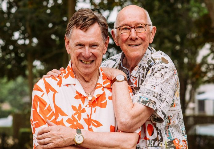 Koen Crucke en zijn man Jan zijn al 54 jaar een koppel: “Chapeau voor ...