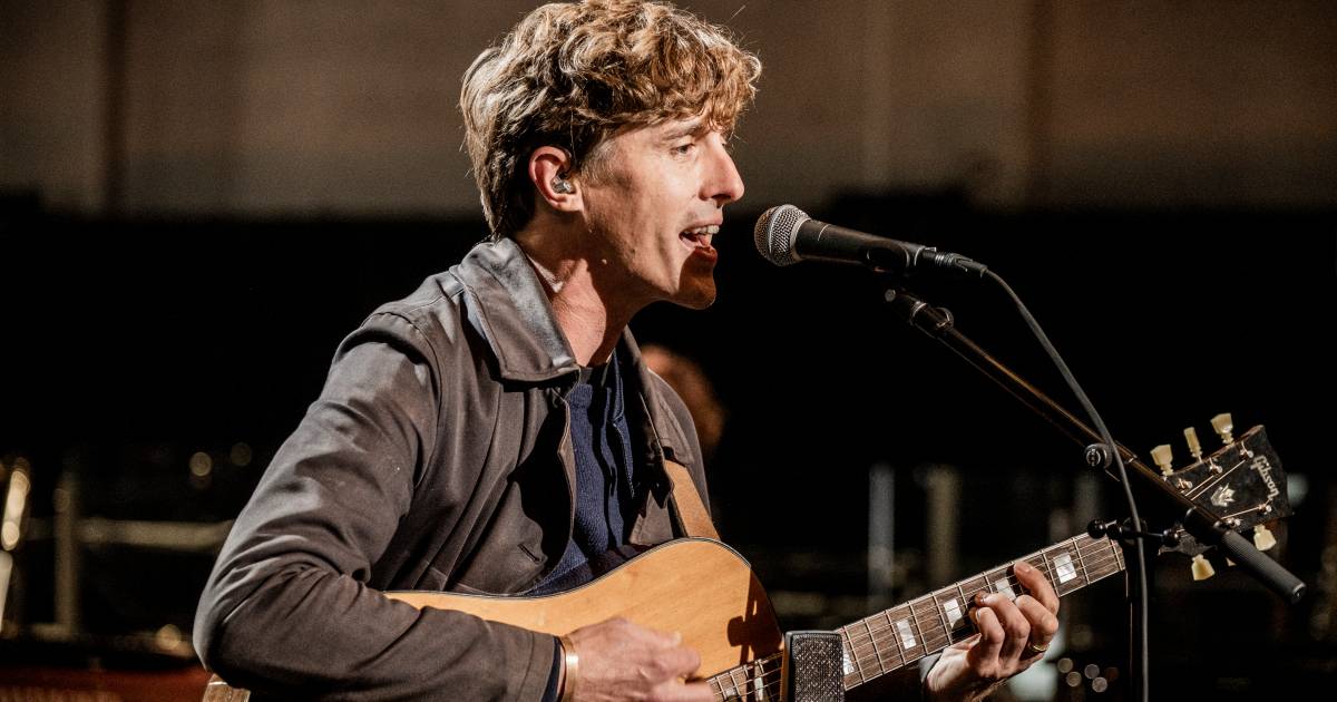 Bert Ostyn zingt al 20 jaar, maar krijgt nu pas erkenning dankzij ...
