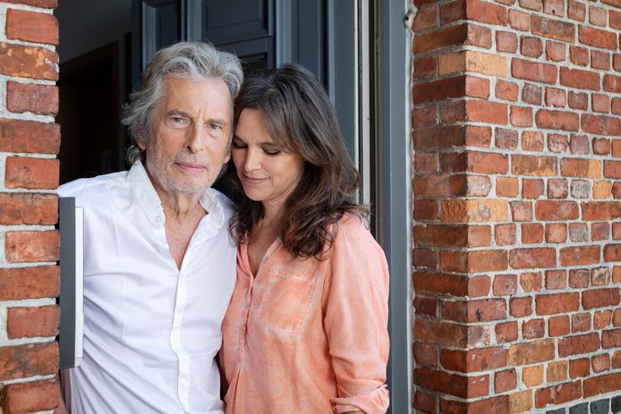 Paul Jambers (75) verklapt het geheim van zijn jeugdige uiterlijk: “Ik ...