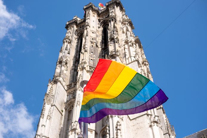 Stad treedt toe tot Rainbow Cities Network: “Een symbolische kers op de ...