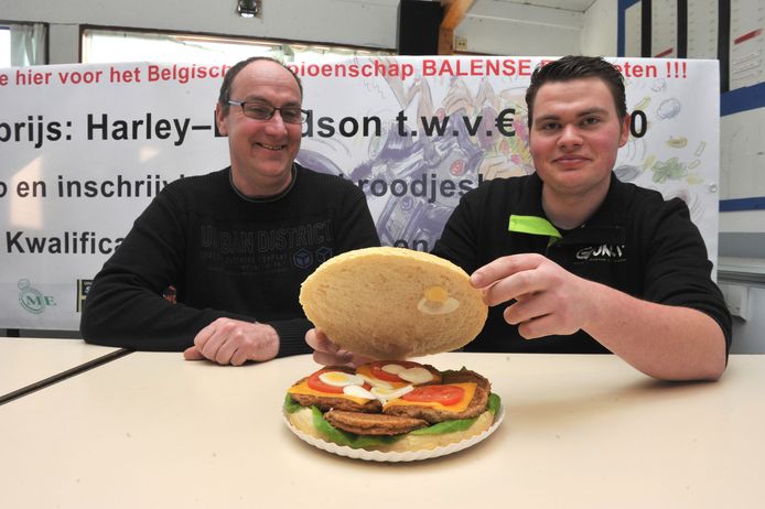 Vader en zoon verslinden 'Balense Reus' | Kasterlee | hln.be