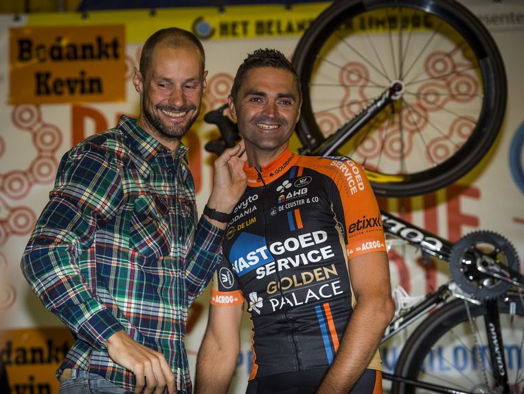 Kevin Hulsmans neemt in zijn Lommel afscheid van de wielersport